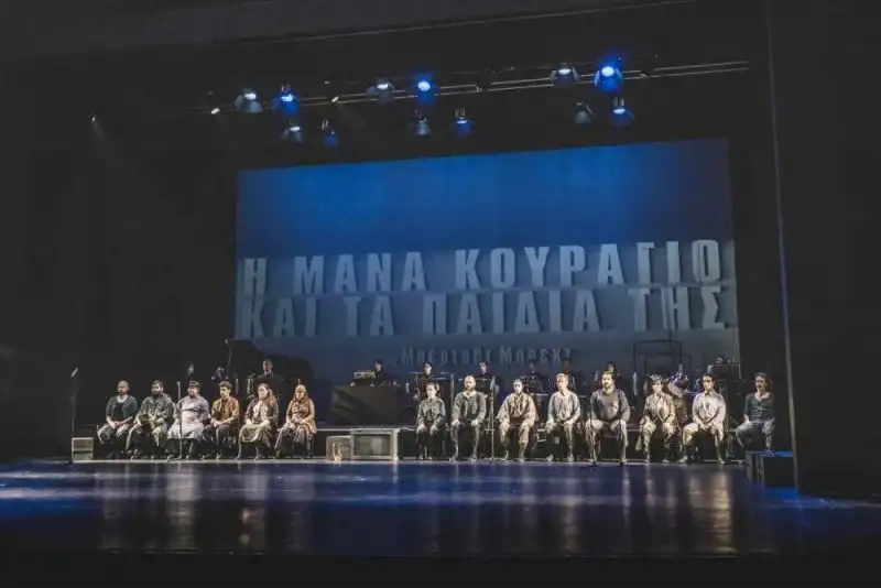 Η ΜΑΝΑ ΚΟΥΡΑΓΙΟ ΚΑΙ ΤΑ ΠΑΙΔΙΑ ΤΗΣ, του Μπέρνολντ Μπρεχτ από το ΚΘΒΕ